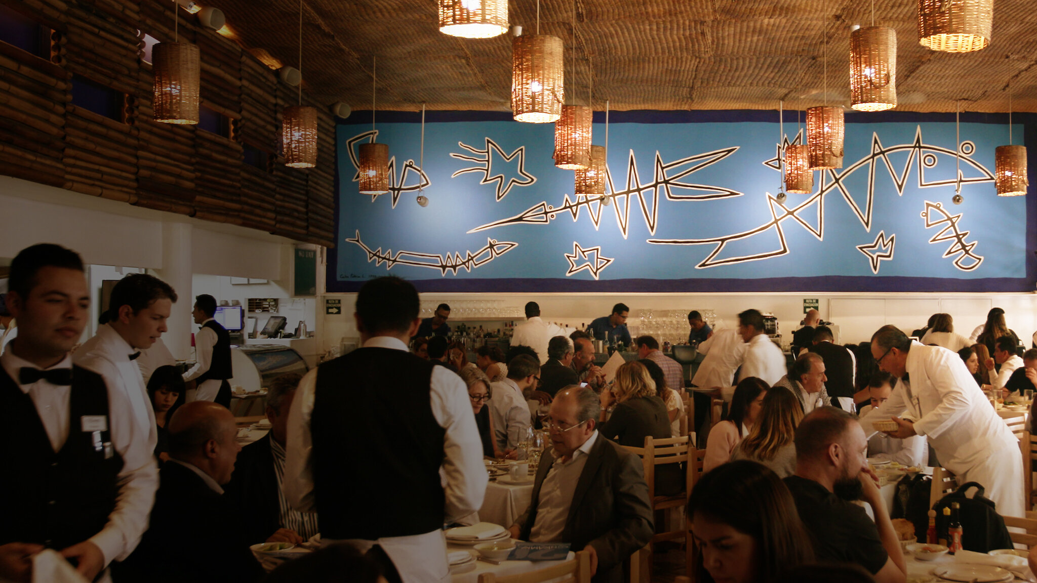 Watch A Tale of Two Kitchens | Netflix Official Site