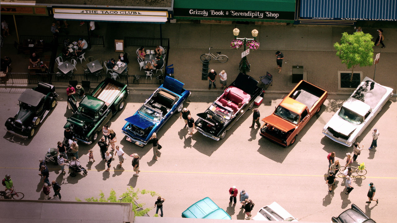 Rust Valley Restorers | Netflix Official Site