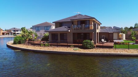 Instant Hotel | Netflix Official Site